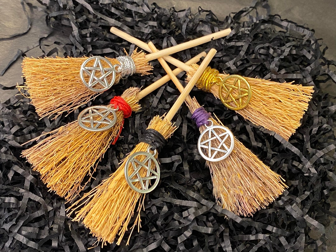 Mini Witches Broomstick, Pentagram, Coloured Cord, Witchcraft Besom ...