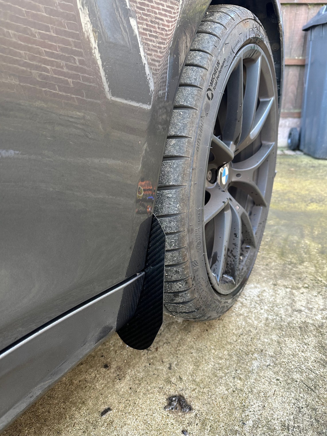 MULTI Fit Front Carbon Fibre Arch Gaurds Mud Flaps BMW 1 2 3 4 Series ...