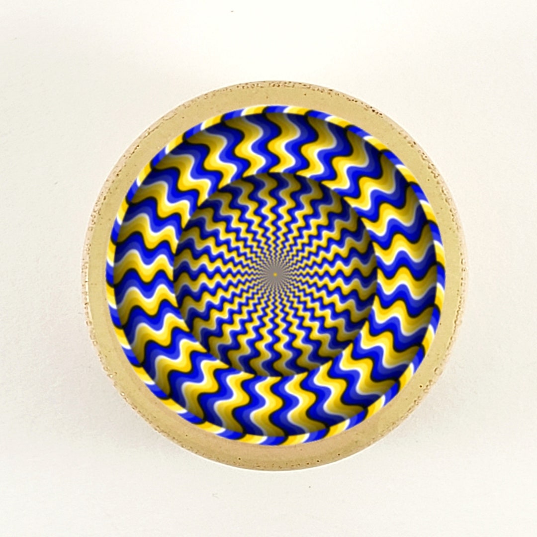 Weed Grinderoptical Illusion 4-pearl Whiteepoxy Resin - Etsy