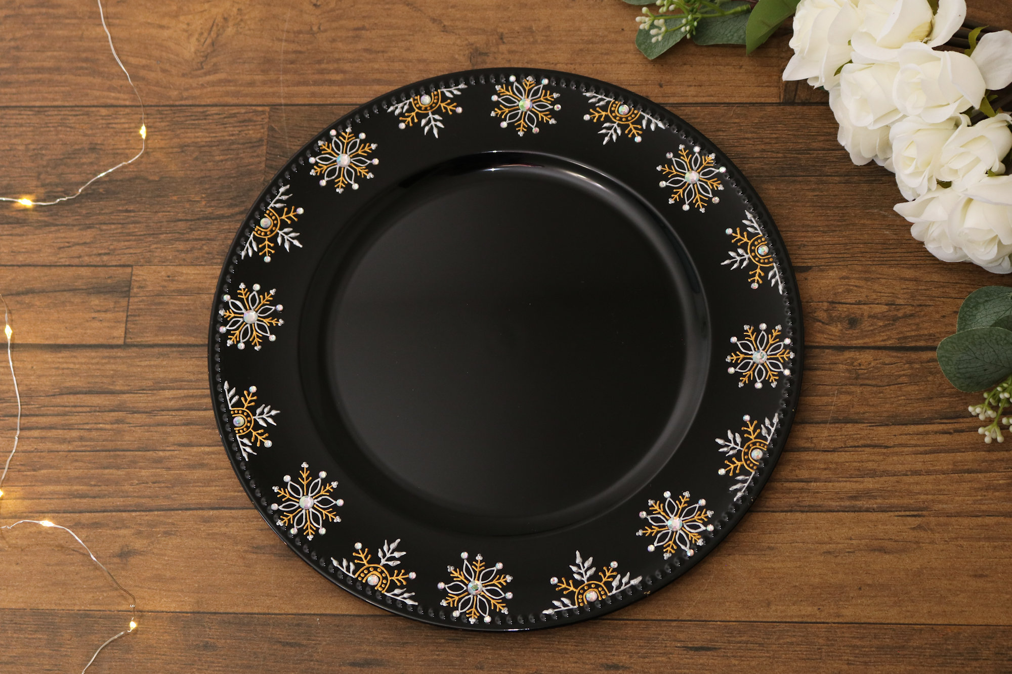 Black Charger Plate Holiday Charger Plate Black & Gold Festive Decor ...
