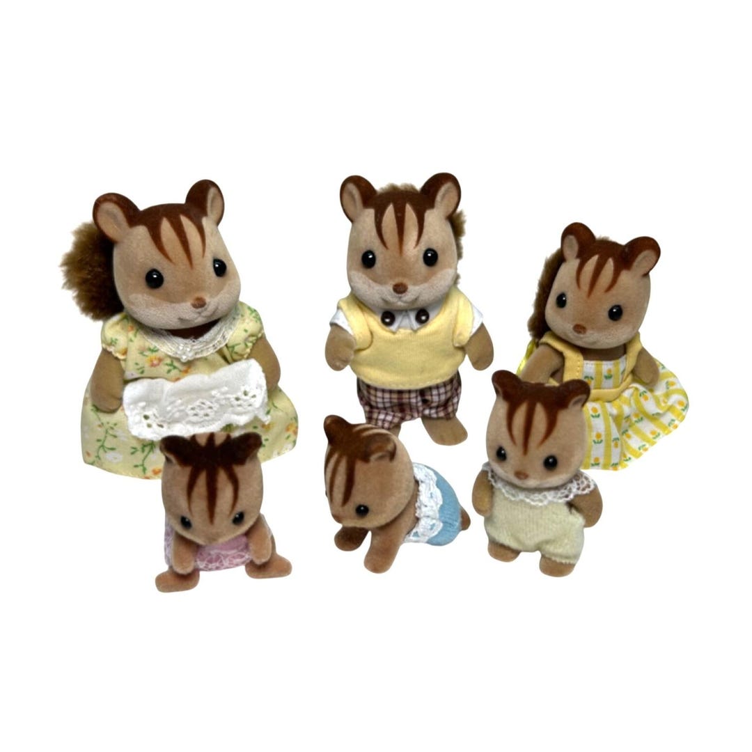 Calico Critters Walnut Squirrel Family Set of 6 Sylvanian Families - Etsy