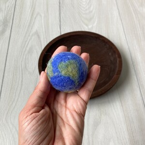 RTS! Newborn Felted Space Ship, Felted Earth, Felted Moon and Stars ...