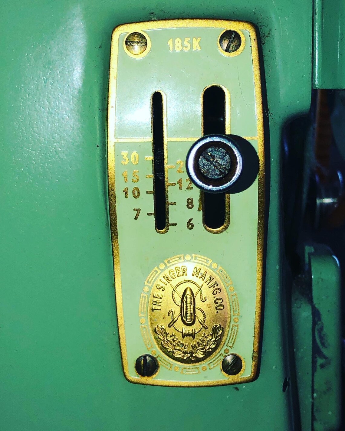 Green Singer Sewing Machine Model RFJ8-8 1950s Portable - Etsy