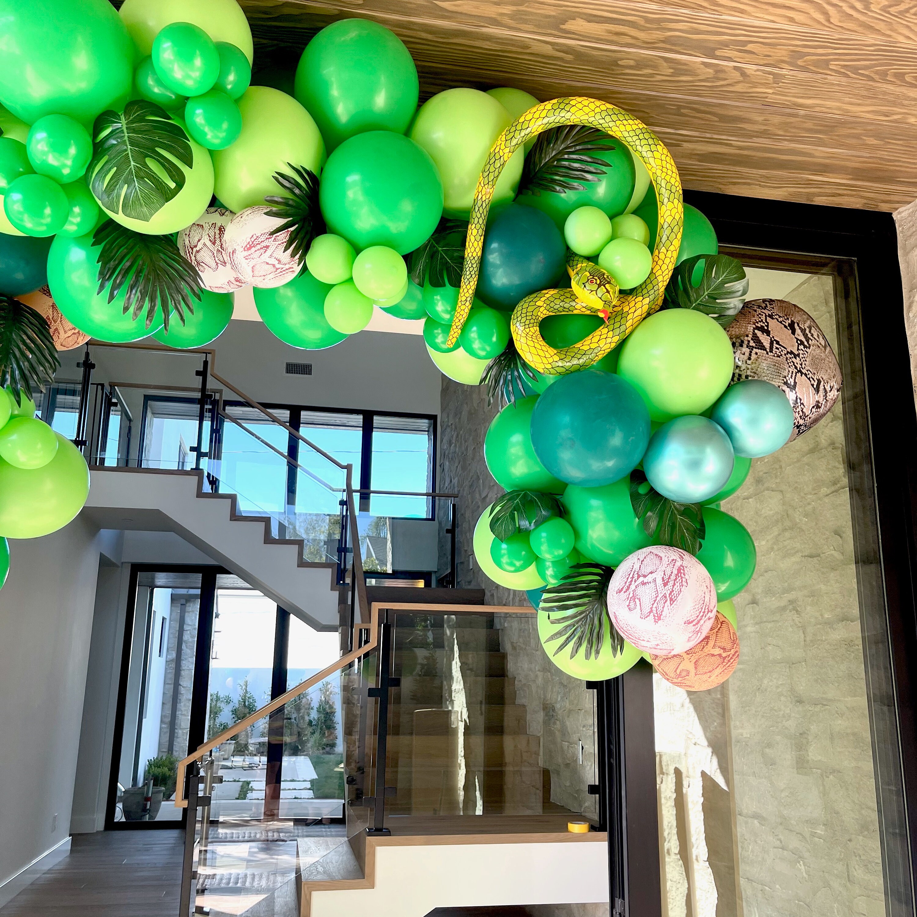 Reptile Party Balloon Arch, Snake Birthday Banner, Snake Decor, Reptile ...