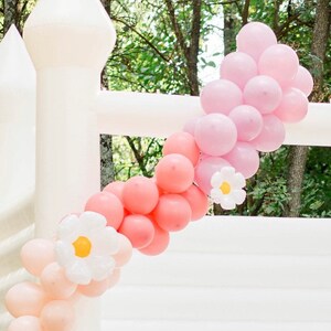 Giant Daisy Balloon | Two Sizes 29" and 43" | Daisy Foil Mylar ...