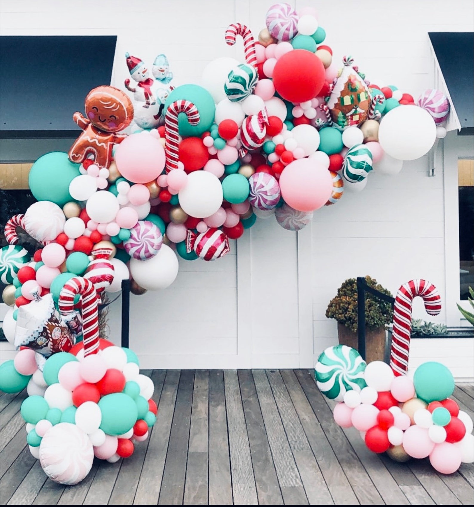 Christmas Balloon Arch Kit Includes ALL Foil Gingerbread - Etsy