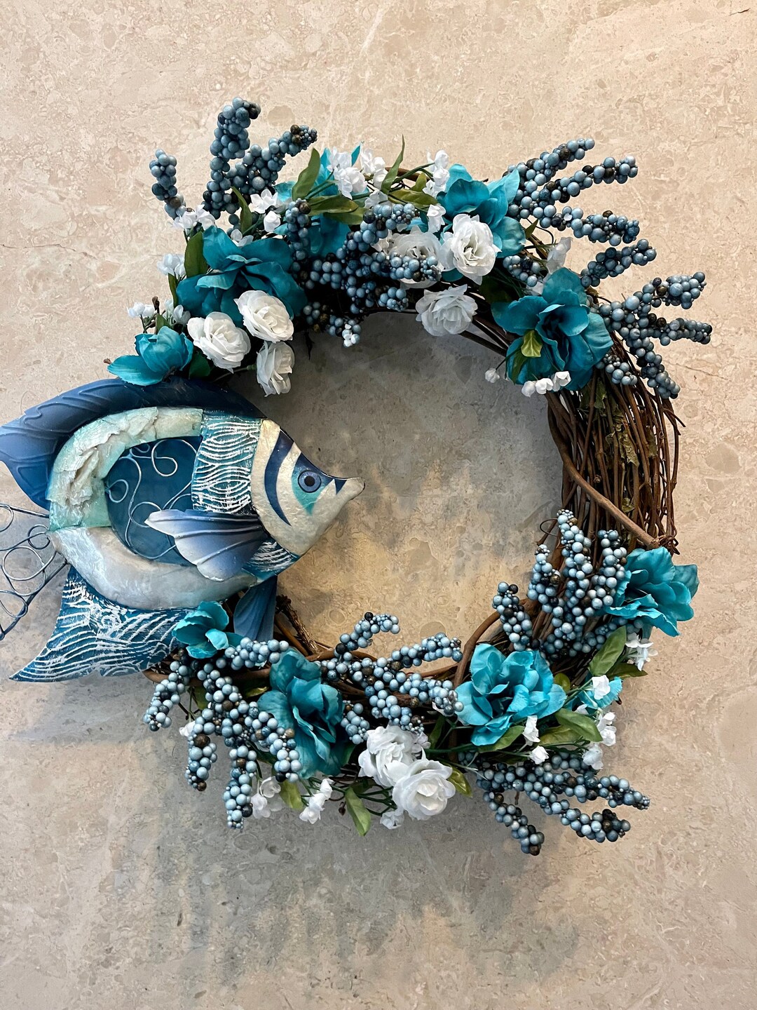Aqua/blue/turquoise Fish Wreath, Sea Wreath, Ocean Wreath, Beach Wreath ...