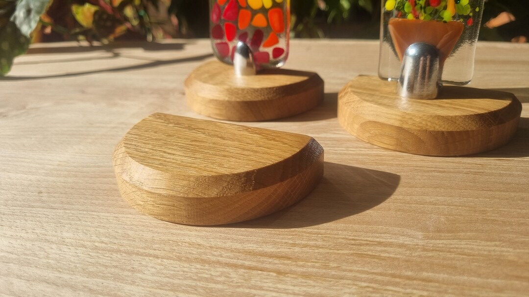 Oak Glass Display Stands | Semicircle Clamp Stands - Premium Clamp ...