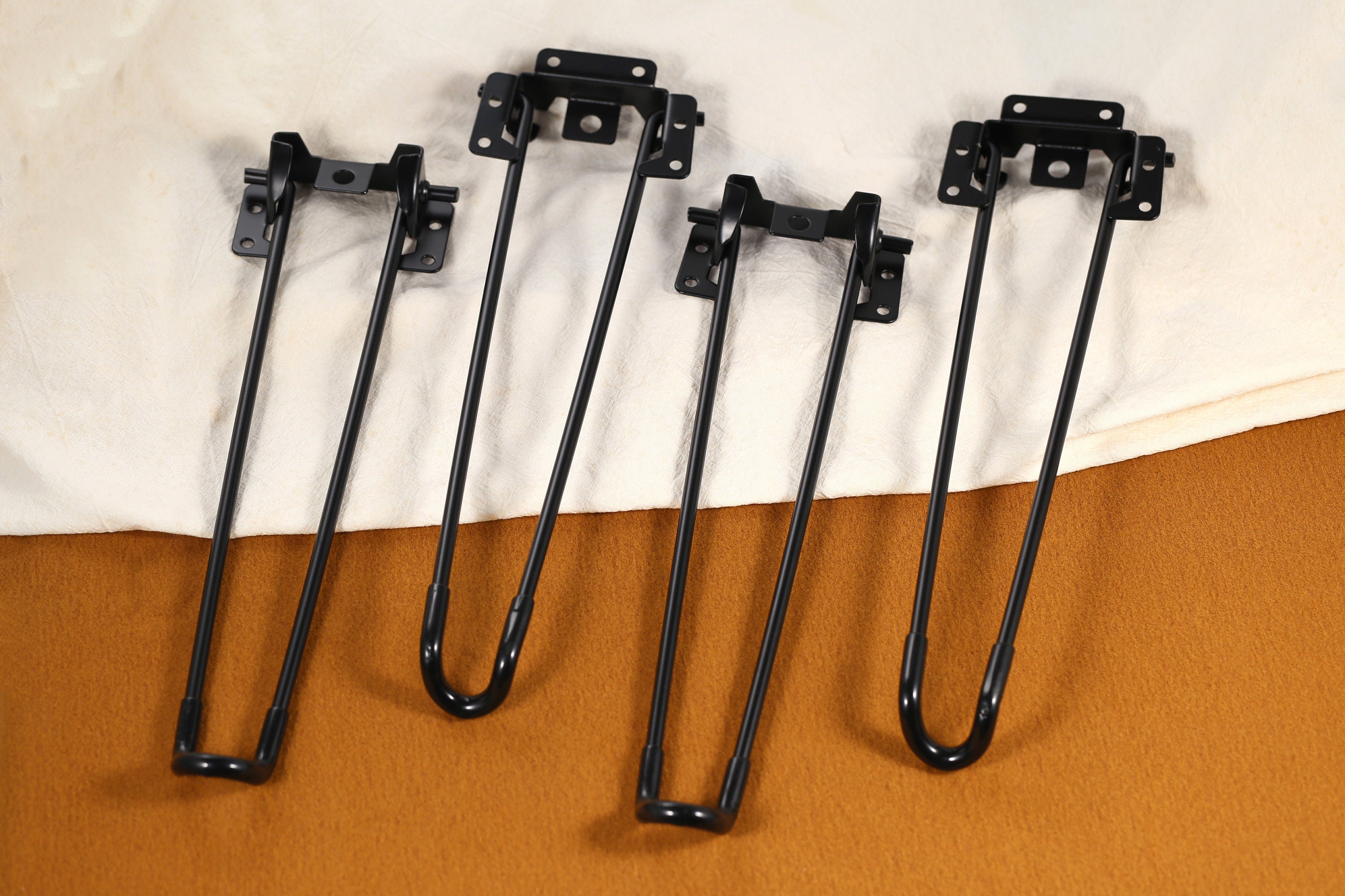 Hairpin folding table legs store