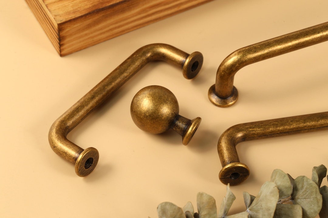 Retro Cabinet Dresser Knobs Pulls Handles, Aged Cupboard Knobs Handle ...