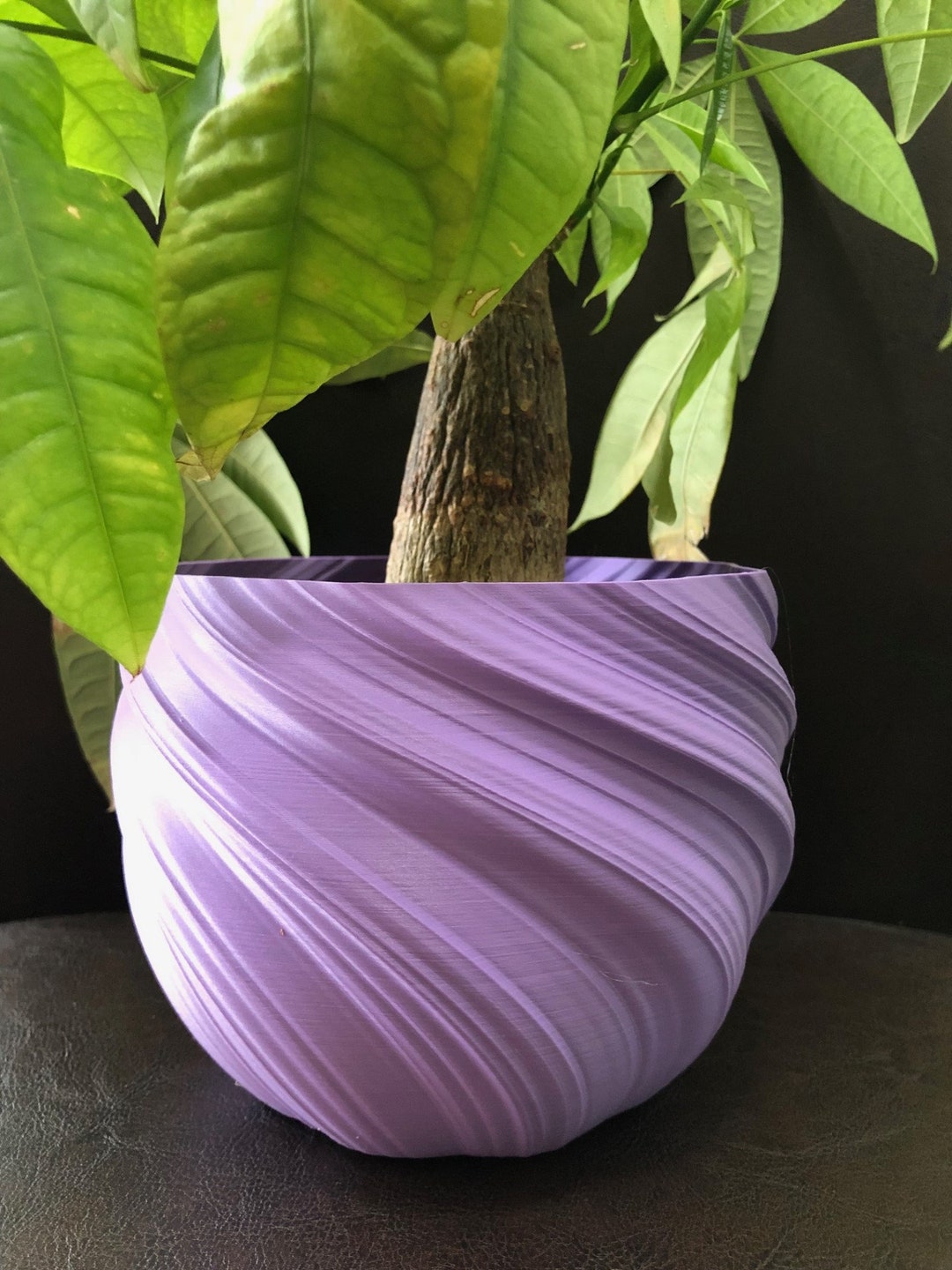 Medium Twisted Flower Pot for Plants of All Kinds (pastel Purple Color ...