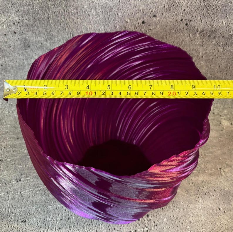 Extra Large - Extra Tall - Twisted Flowerpot for Plants of All Kinds ...