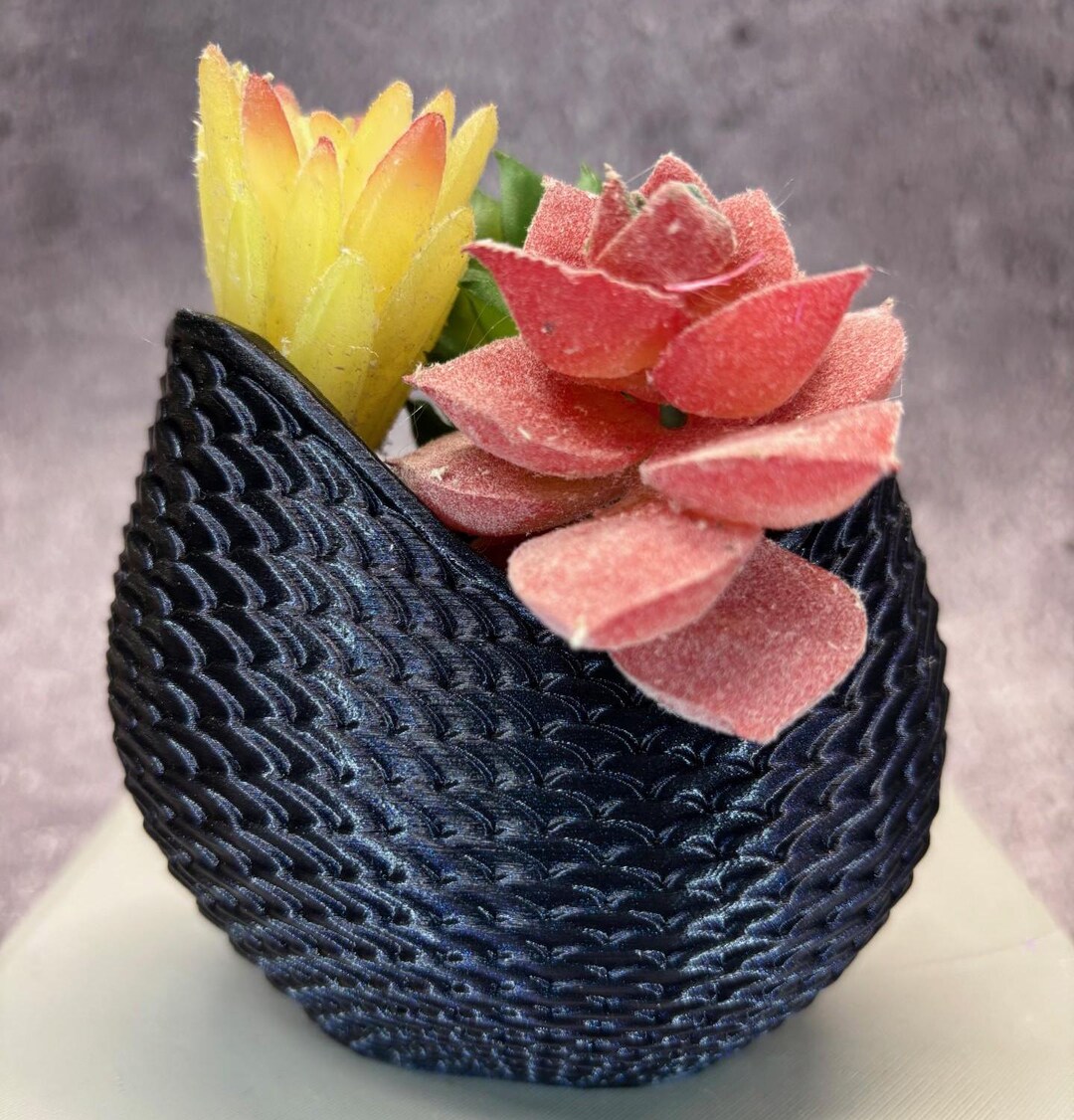 Small Mermaid Tail Flowerpot for Plants of All Kinds ((shade-shifting ...