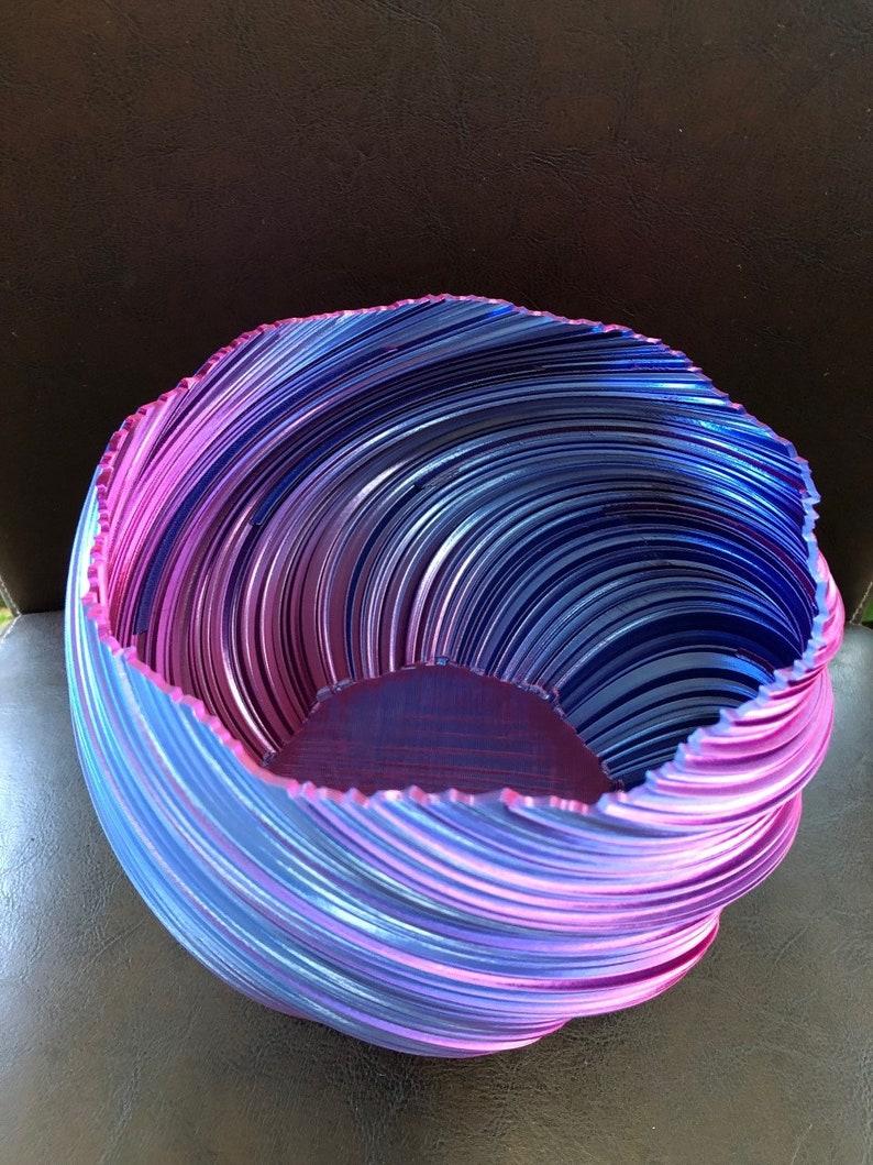 Large Twisted Flower Pot for Plants of All Kinds iridescent - Etsy