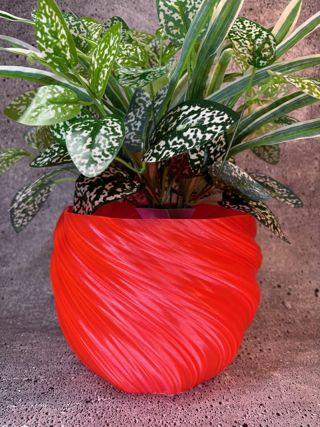 Large Twisted Flower Pot for Plants of All Kinds (electric Pink Color ...