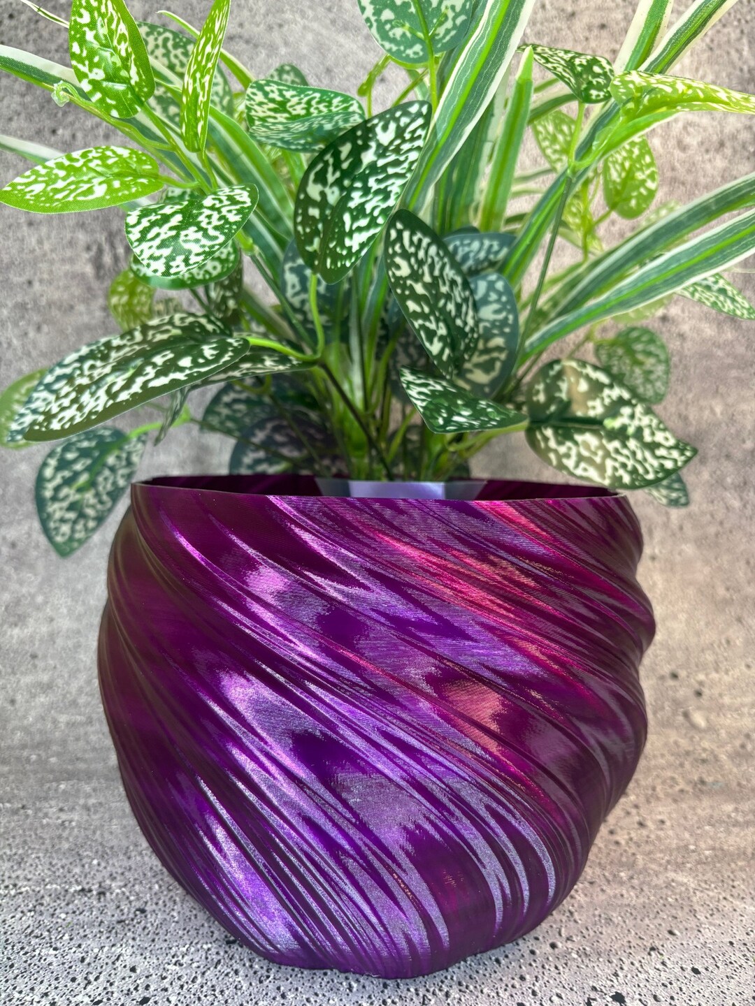 Large Twisted Flower Pot for Plants of All Kinds (gradient Purple Color ...