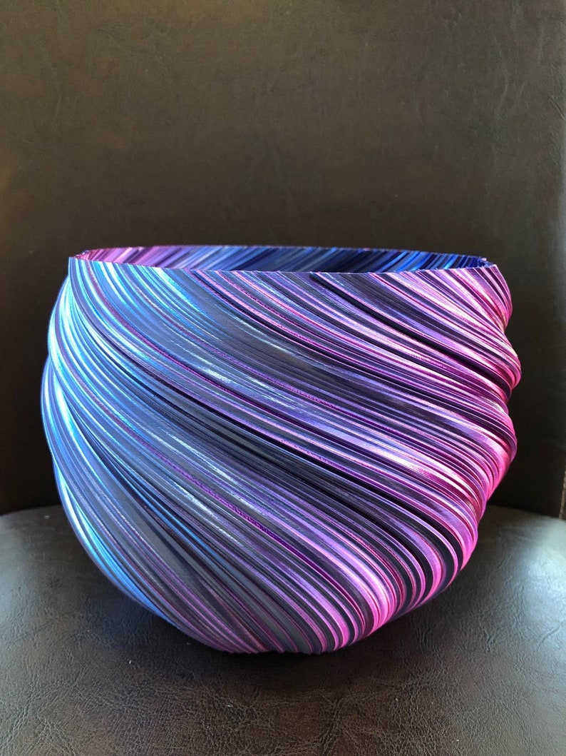 Large Twisted Flower Pot for Plants of All Kinds iridescent - Etsy