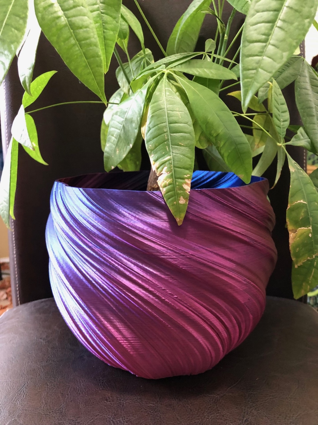 Large Twisted Flower Pot for Plants of All Kinds (iridescent Blue ...