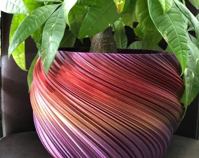 Large Twisted Flower Pot for Plants of All Kinds - Etsy
