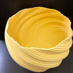 Large Twisted Flower Pot for Plants of All Kinds pastel | Etsy