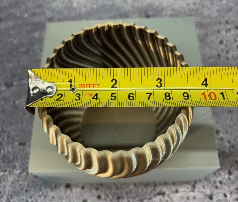 Small Twisted Flowerpot for Plants of All Kinds (copper Color) - 4 ...