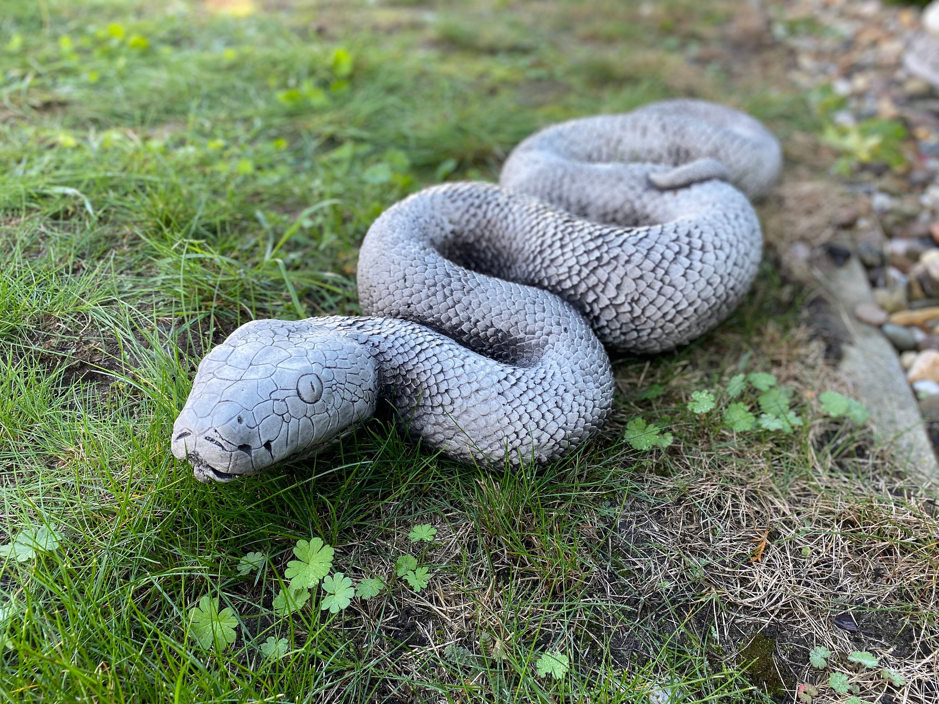 Concrete snake statue Cobra snake sculpture Garden python ornament ...