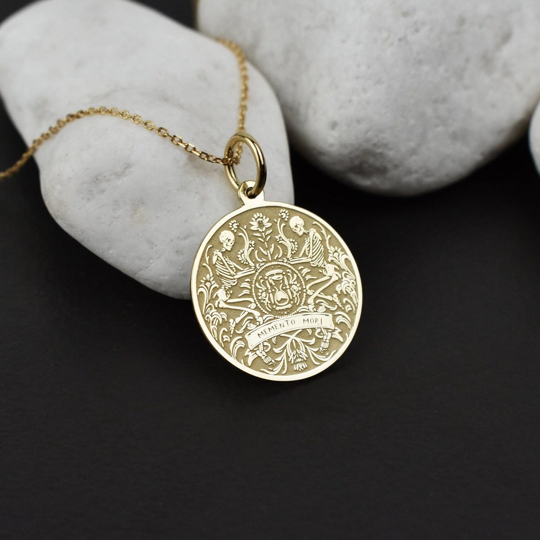 14K Solid Gold Memento Mori Necklace, Gold Skull Pendant, Memento Mori ...