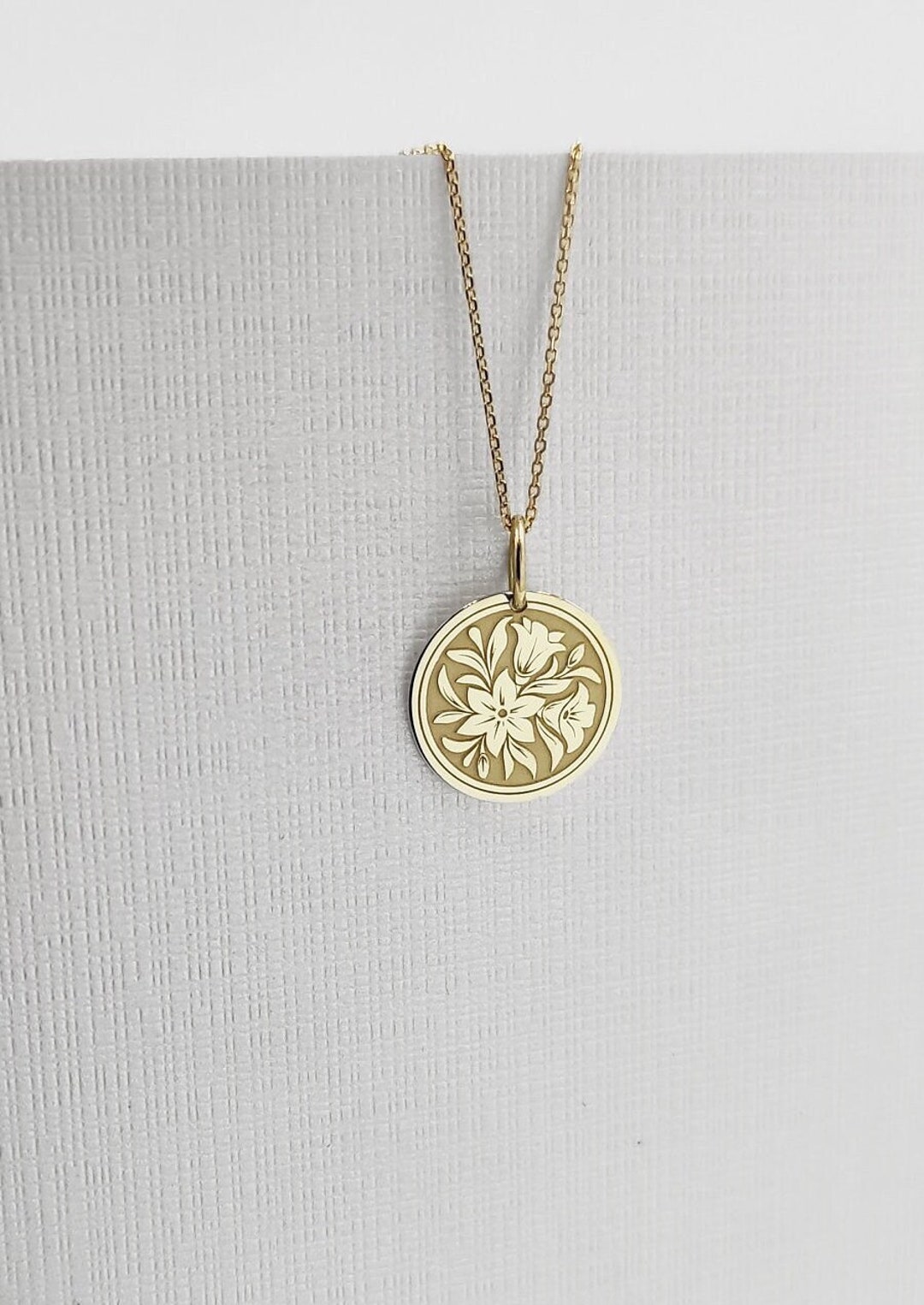 14K Solid Gold Lily Bouquet Necklace, Gold Flowers Pendant ...