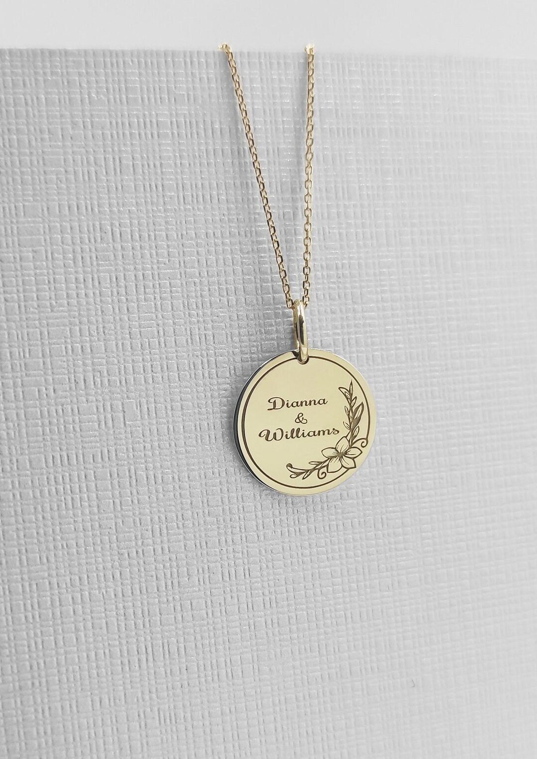 14K Solid Gold Name Necklace, Disc Flower Names Pendant, Custom ...