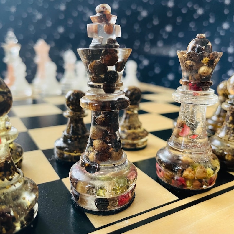 Salt Vs Pepper Chess Set. Nemesis Chess. Unique Creation. Artisan Chess ...