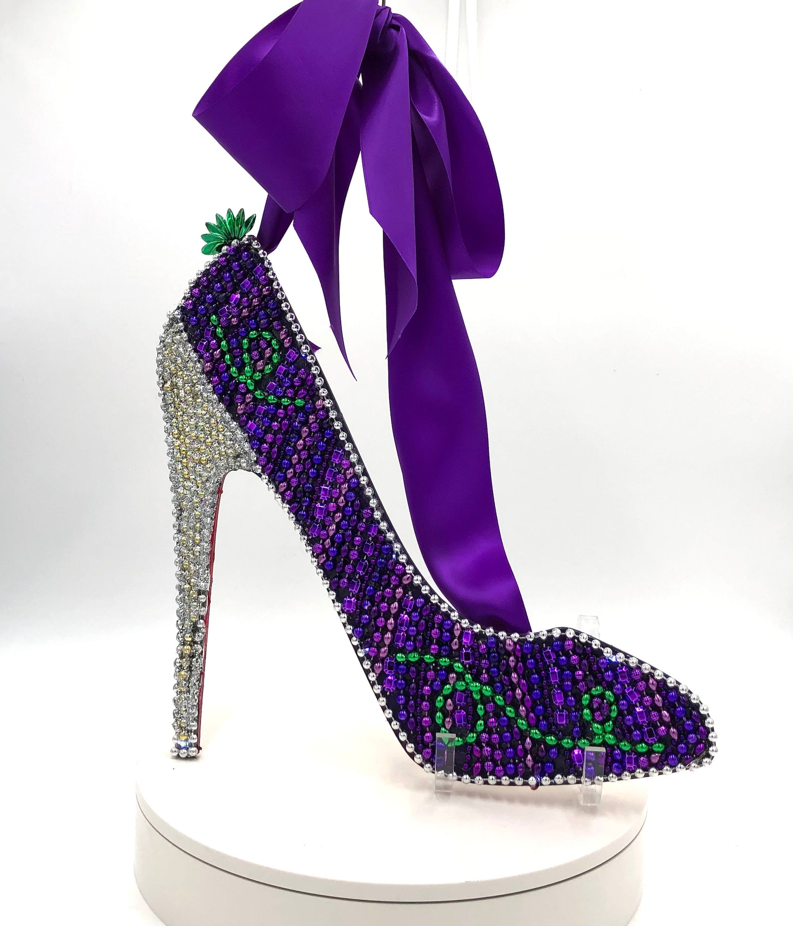 Mardi Gras Lit Bead Art Purple High Heel - Etsy.de