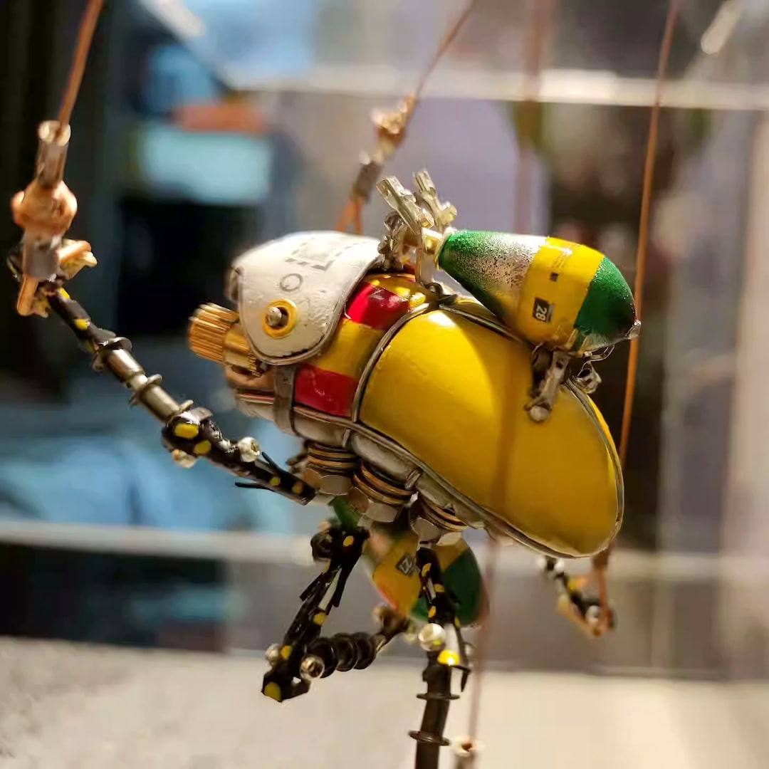Mechanical Flying Beetle, Sci-fi Fantasy Figurine, 3D Robot Creature ...