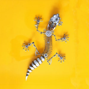 Mechanical Skeleton of Leopard Gecko Lizard Mutant 3D Sculpture ...