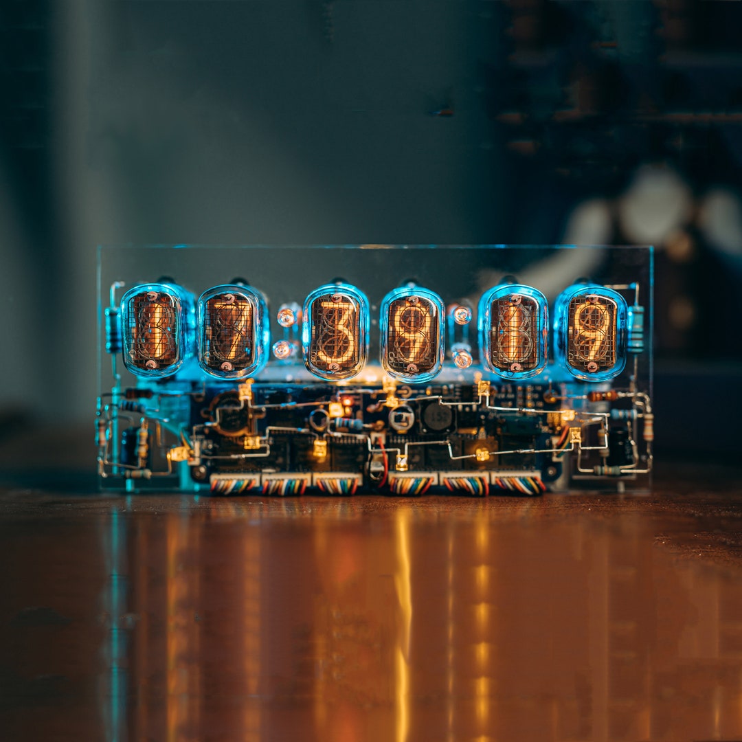 Nixie Tube Clock Cyberpunk Table Lamp Table Clock Neat Beautiful ...