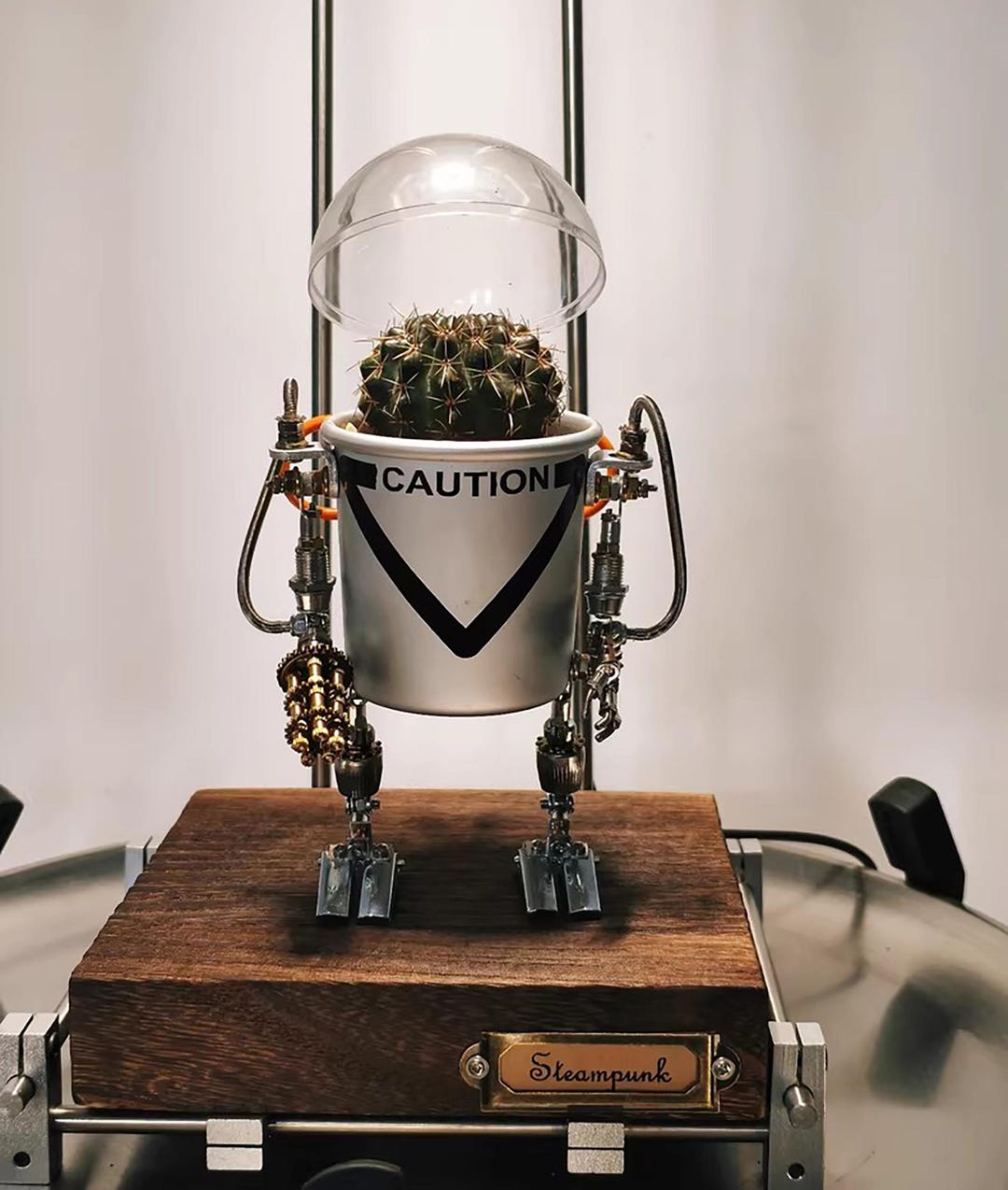 Original Mecha Robot Planter for Indoor Plants, Creative Gift for ...