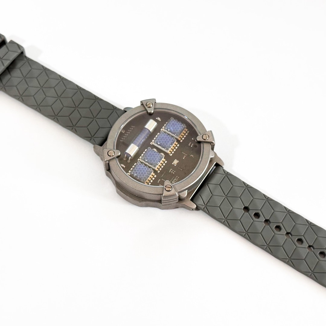 Cyberpunk Nixie Watch, Titanium Case, Neat Circuit, Wireless Charging ...