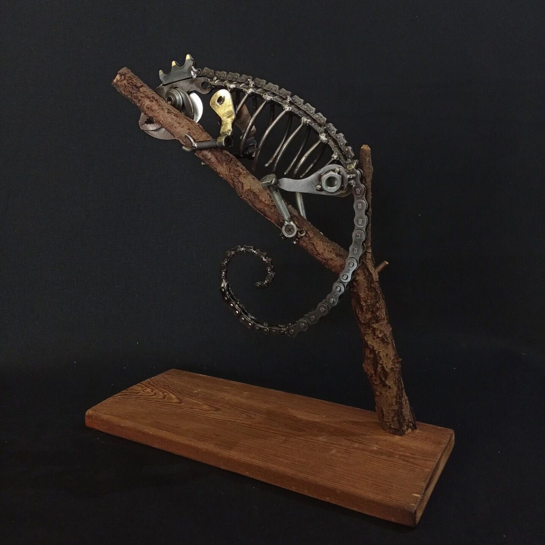 Chameleon Skeleton Metal Art Sculpture Mechanical Welding Garage Art ...