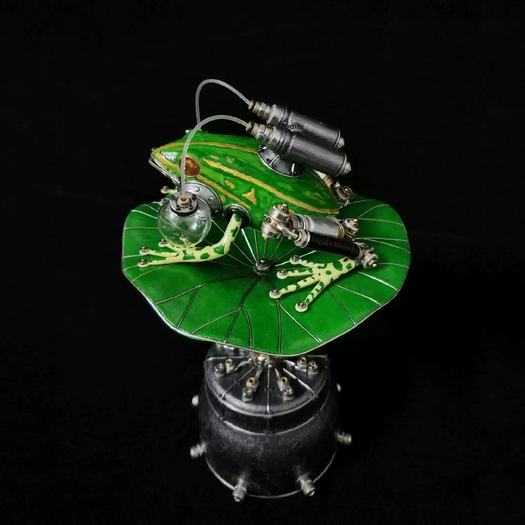 Mechanical Mutant 3D Frog Sculpture Handmade Crafts Sculpture Table ...