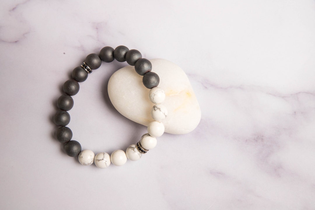 Howlite and Grey Matte Agate Bracelet for Men - Energy Healing & Stress ...