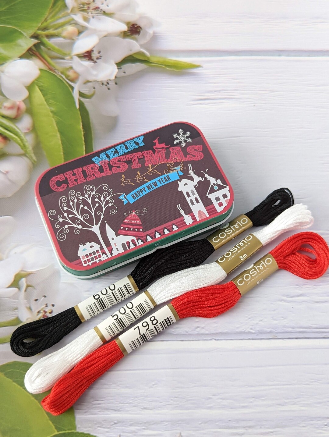 COSMO Embroidery Thread Starter Set in a Gift Box/lecien Japan/cosmo ...