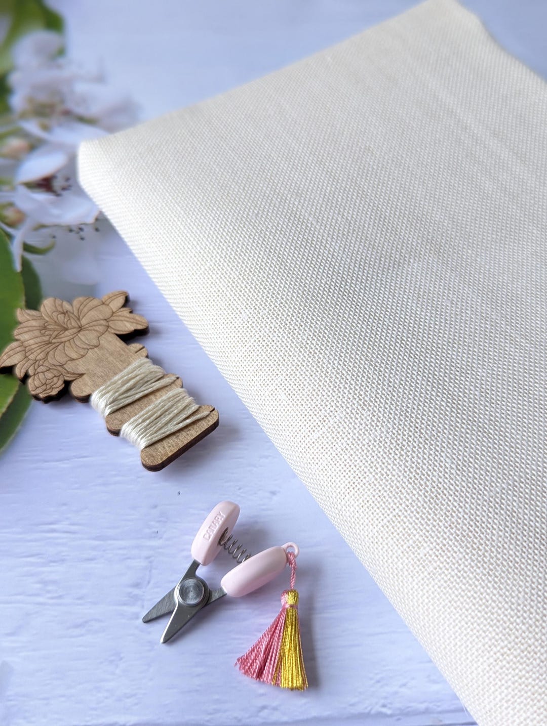 28ct Cream Zweigart Cashel Linen Fabric: Cross Stitch Embroidery Needle ...