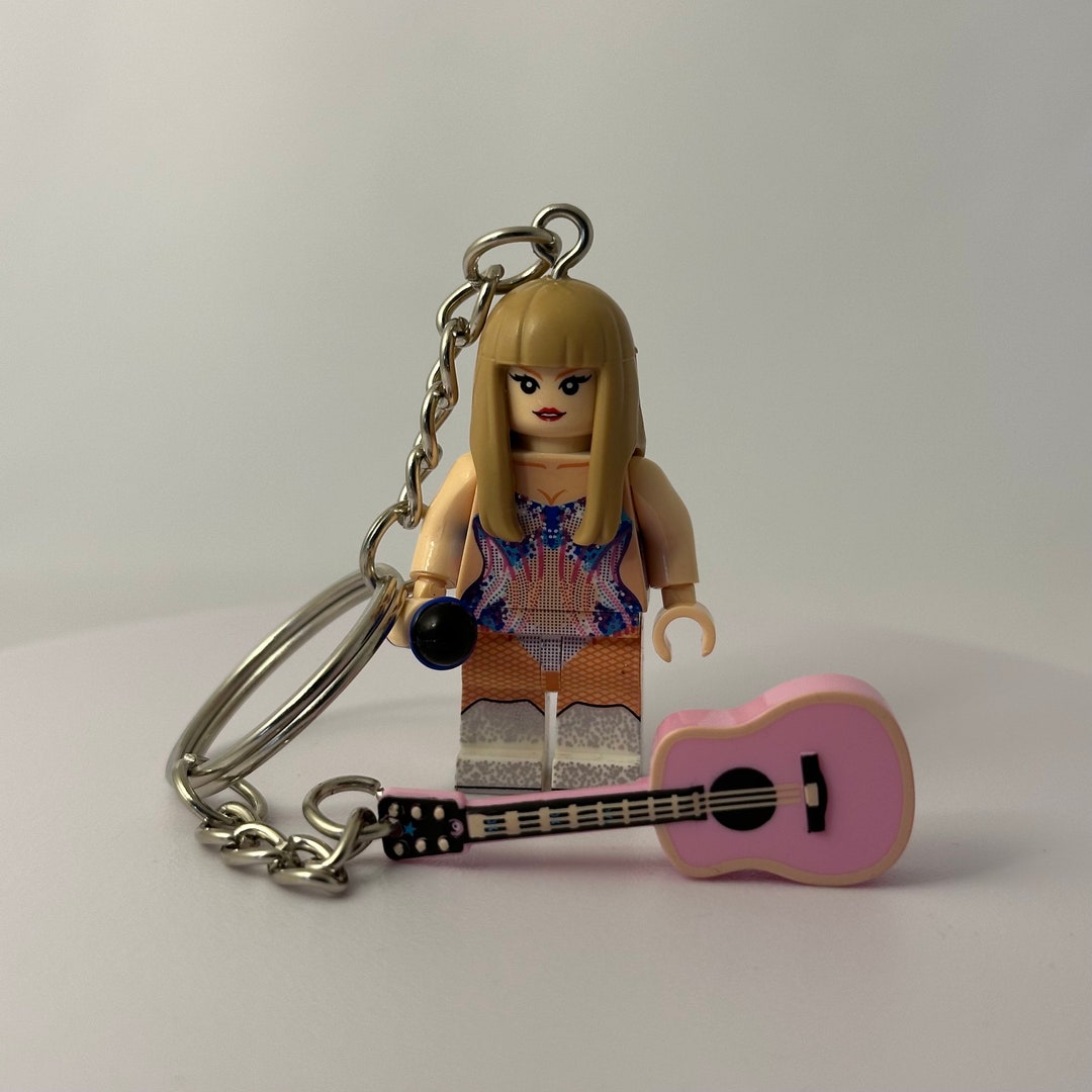 Taylor Swift Lover Keychain - Album Outfit Mini Figure Keychain Keyring ...