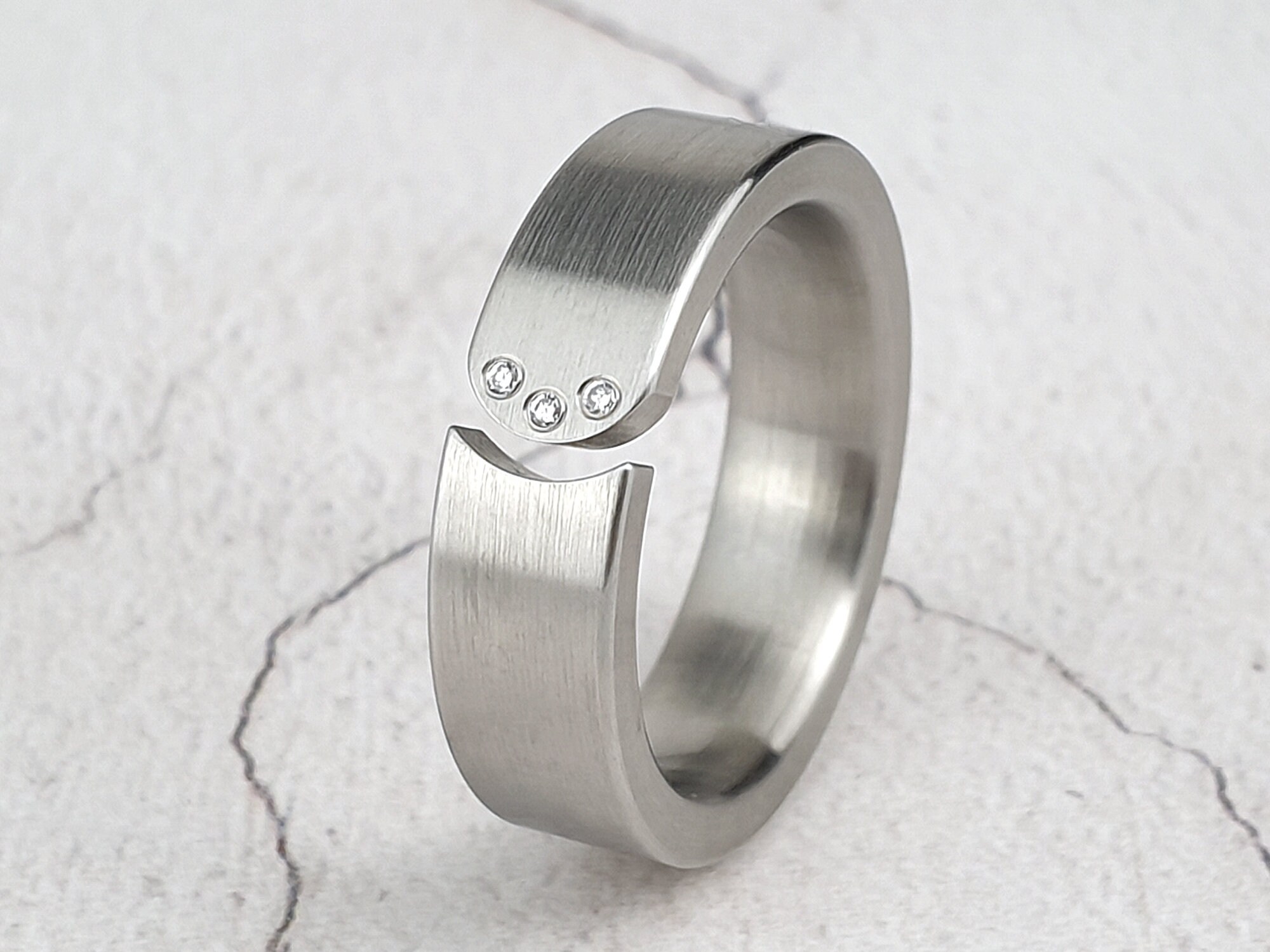 Stainless Steel Open Ring With 3 Diamonds - Etsy UK