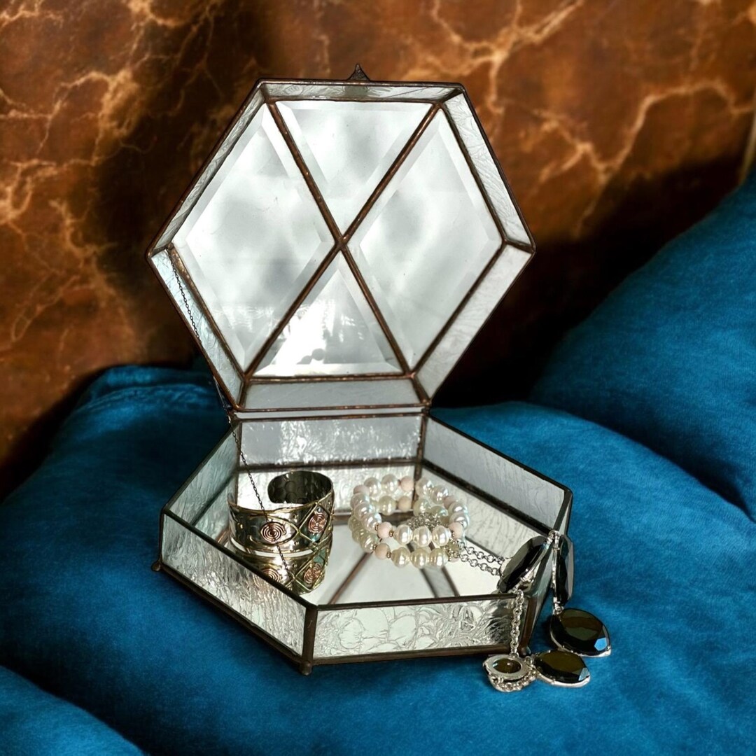 Vintage Beveled and Etched Clear Glass Jewelry Box/brass Accent ...