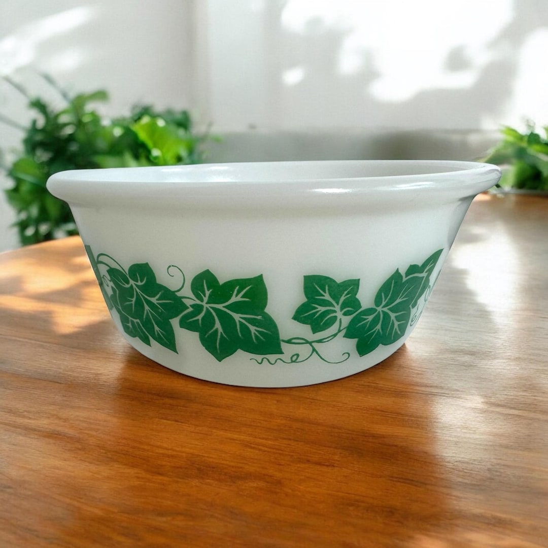 Vintage Hazel Atlas Green Ivy Milk Glass Mixing Bowl 7” - Etsy