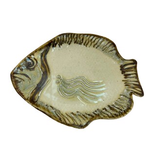 Art Pottery Fish Plates /set of 2 Plates - Etsy