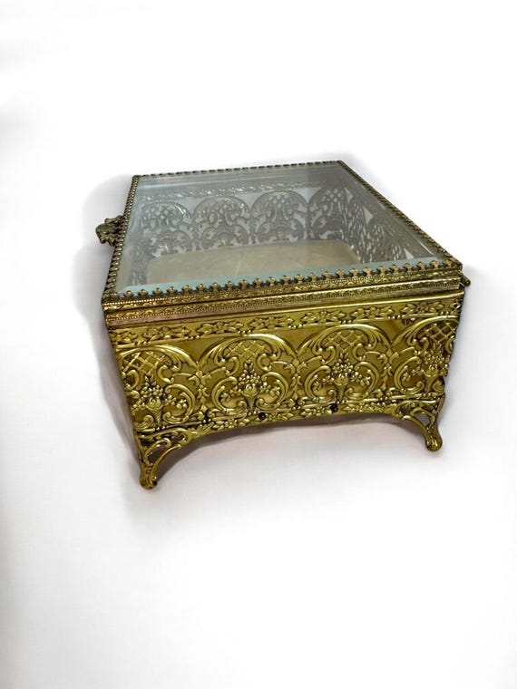 Vintage Footed gold metal Filigree Jewelry Casket/ Je… - Gem