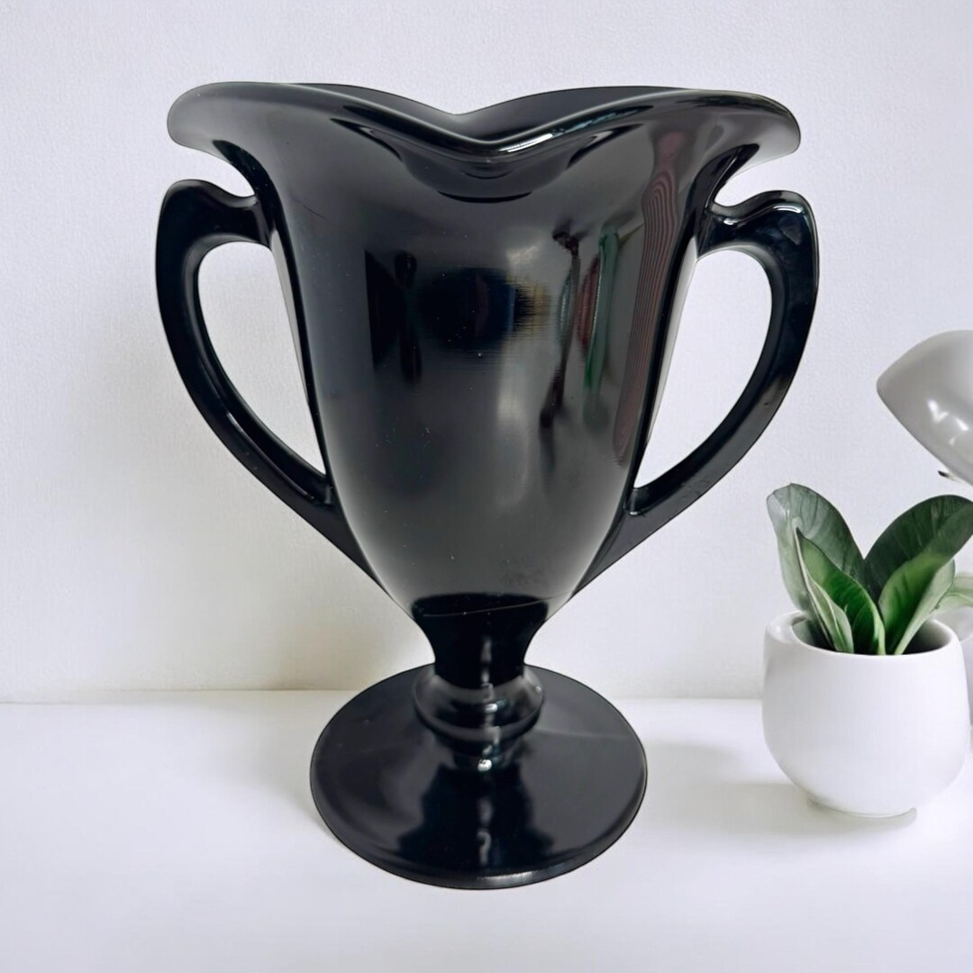 Vintage LE Smith Black Amethyst Trophy Vase, Black Art Deco Vase, Black ...