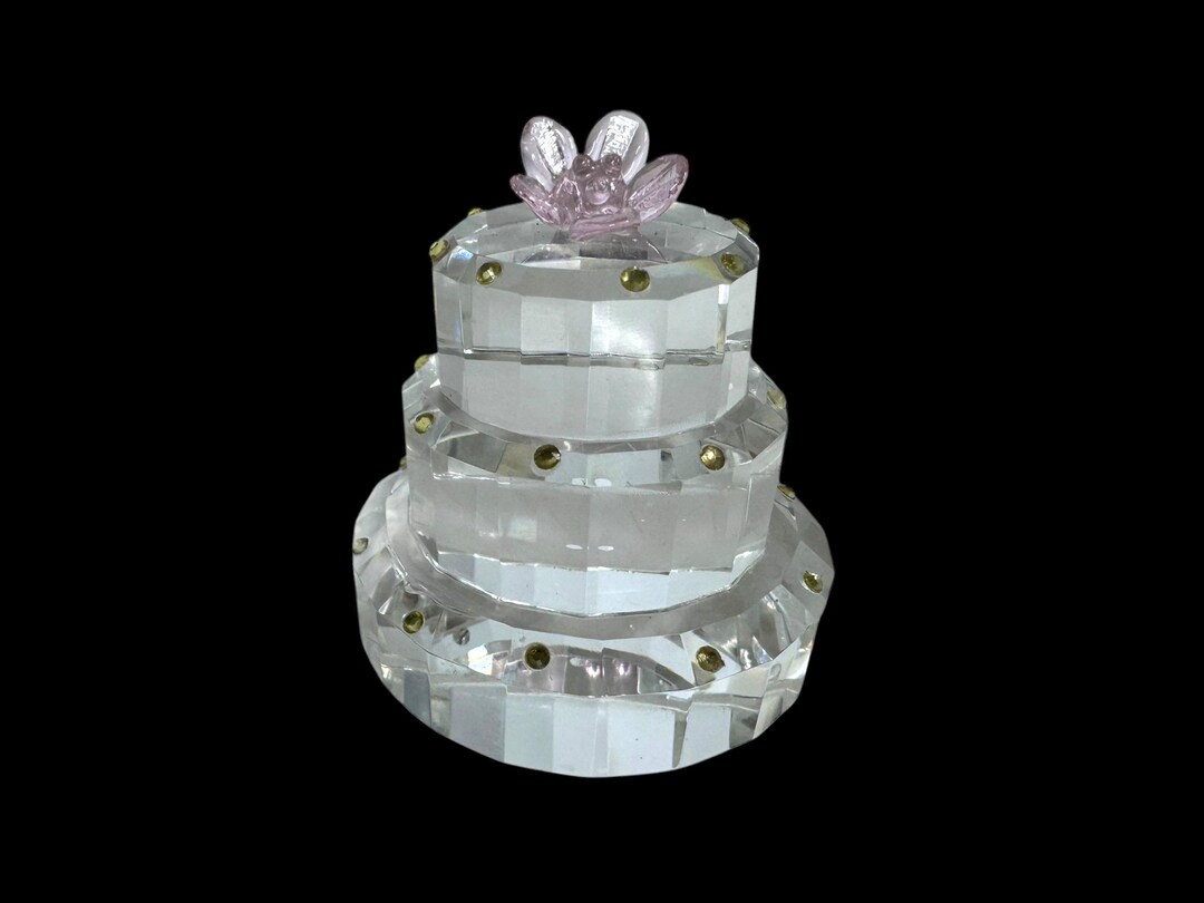 Vintage SD Simon Designs Crystal 3 Tier Cake Paperweight/sweet 16 /girl ...