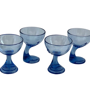 Bormioli Rocco Blue Glass Dessert Bowls/blue Stemmed Dessert Bowls ...